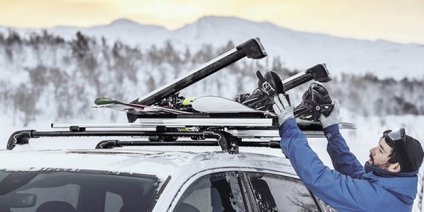 The 4 Best Thule Snowboard Racks - Expert Guide (2023)